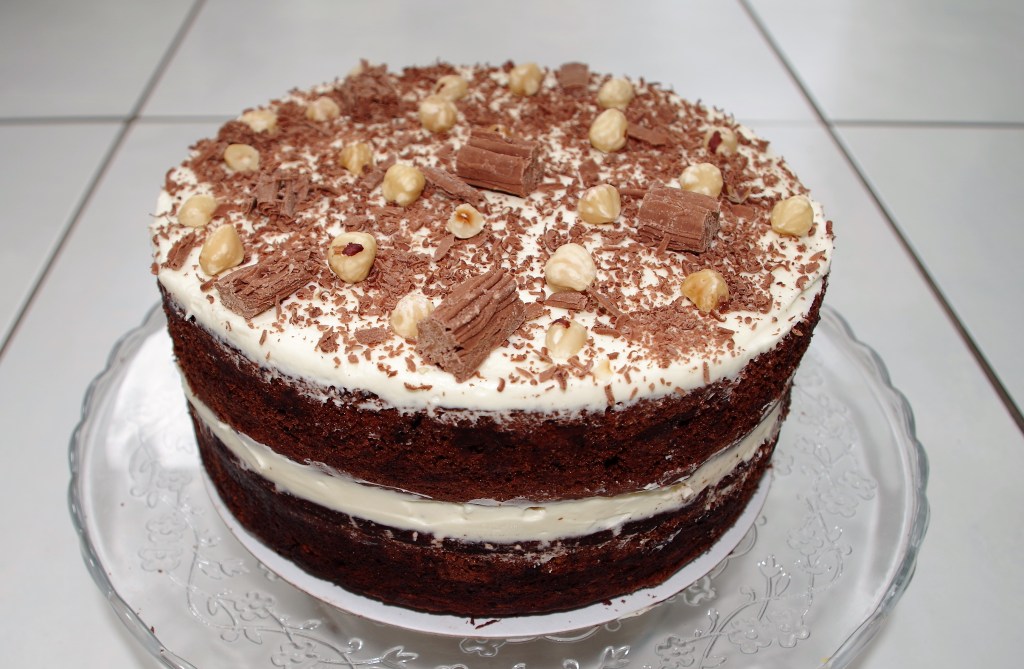 Fruit and Nut Flake Cake – Retired Bloke on Food n stuff