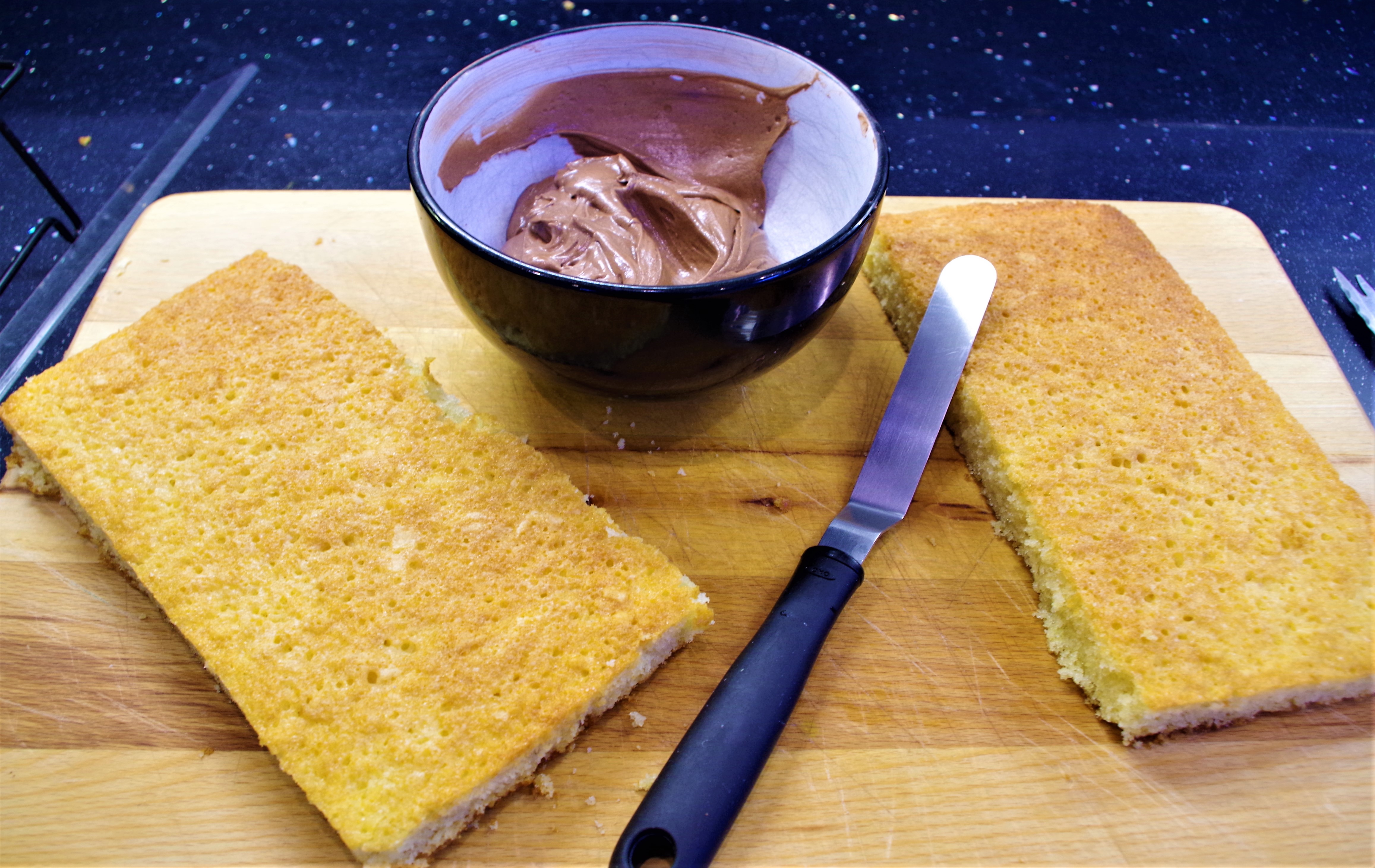 Quick Square Victoria Sponge Cake – Retired Bloke on Food n stuff