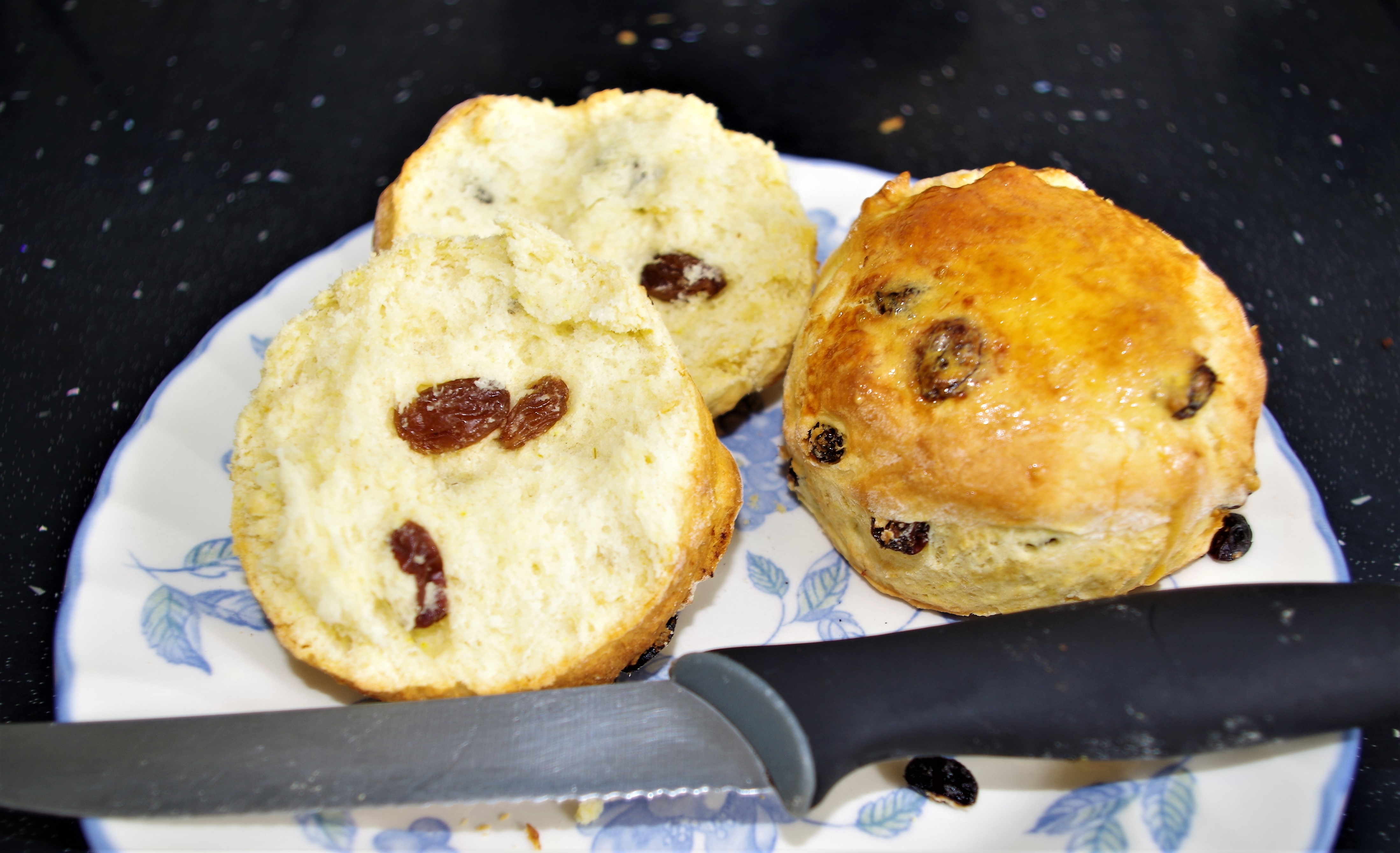 Stilton and Walnut Scones – Retired Bloke on Food n stuff